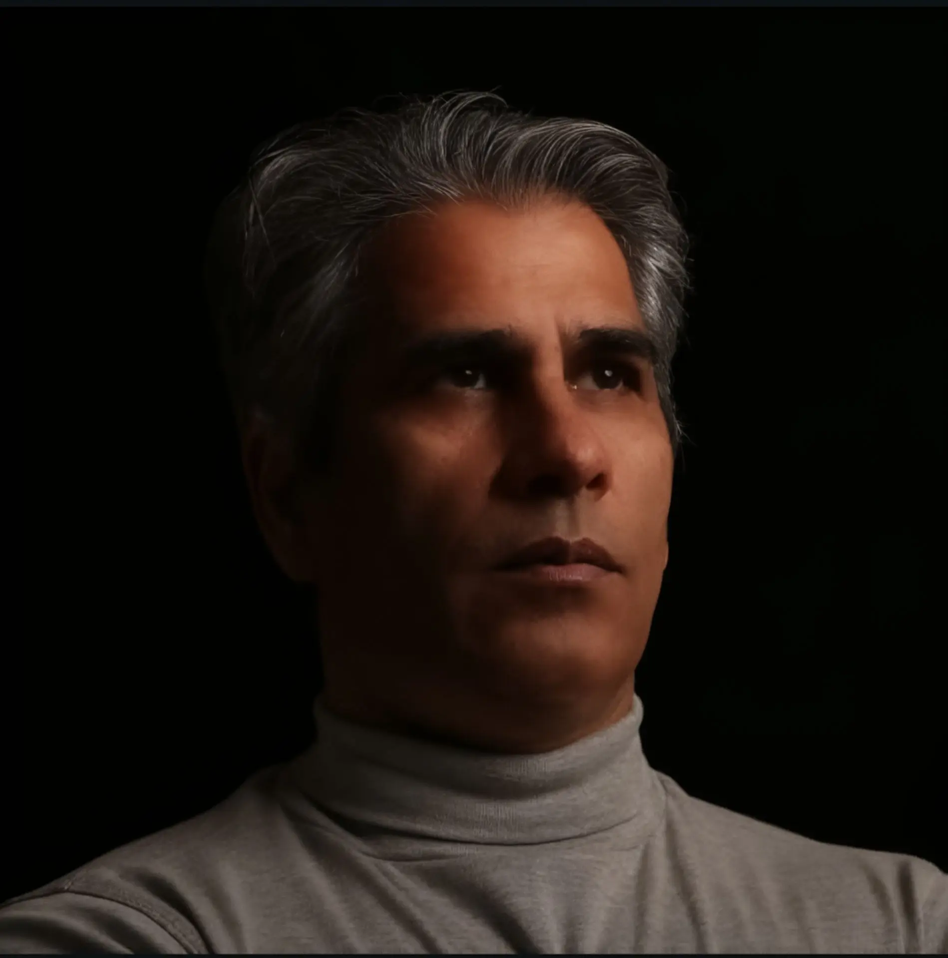 Persian Publisher In canada